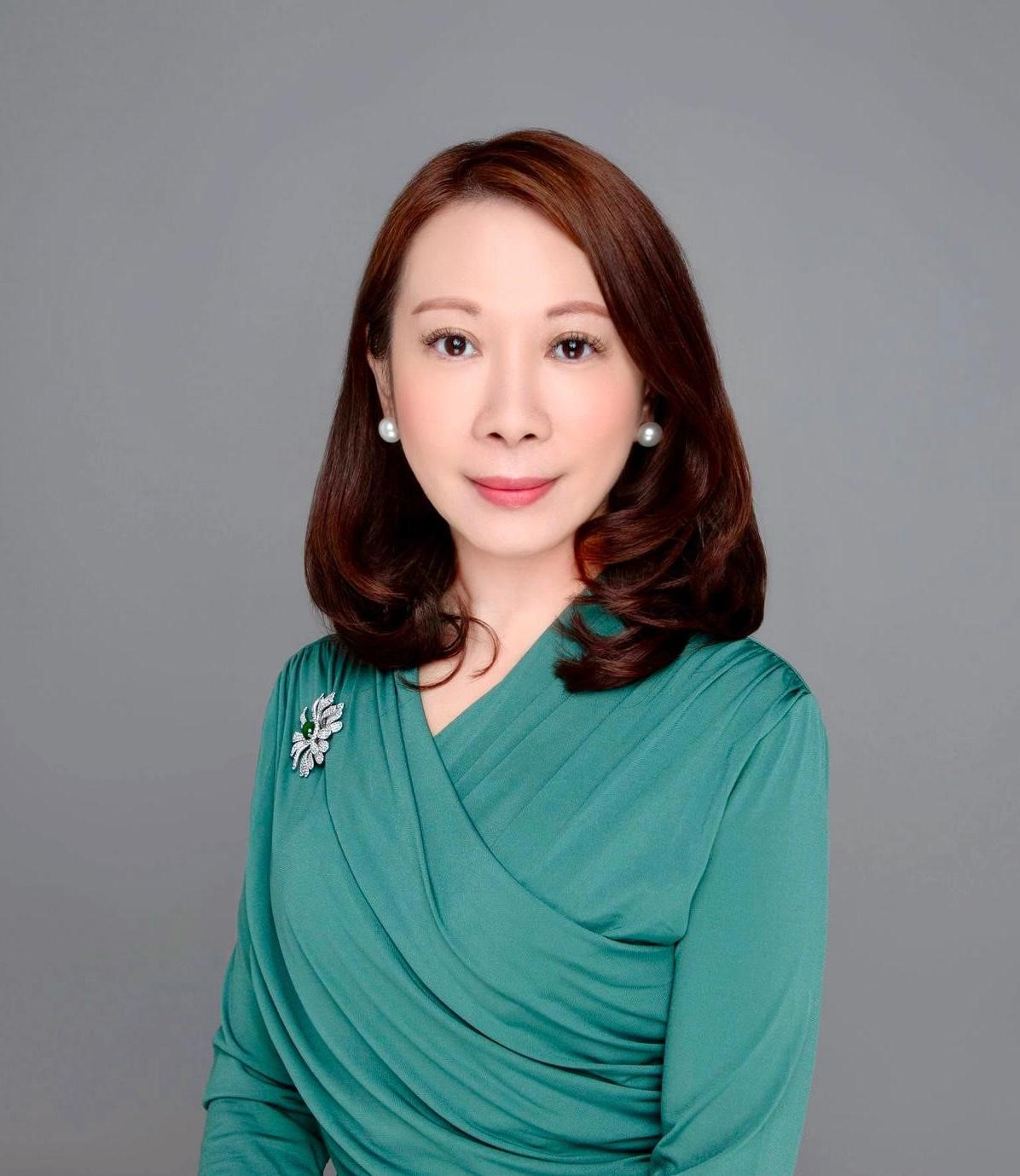 Teresa Lee | Region Head North Asia & Chief Executive Hong Kong | UBP
